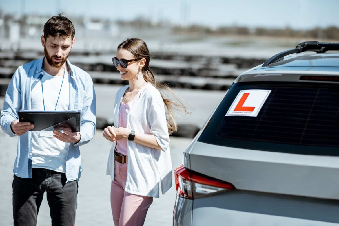 Comment fonctionne une auto-école en ligne pour passer son permis